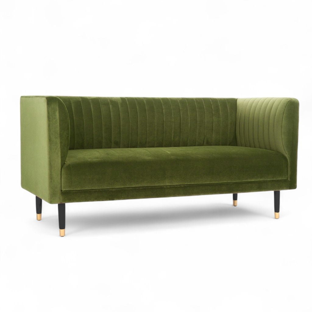 Nolan Sofa Olive Green KEBE / ノーランソファ オリーブグリーン色 ケベ – KuHoN